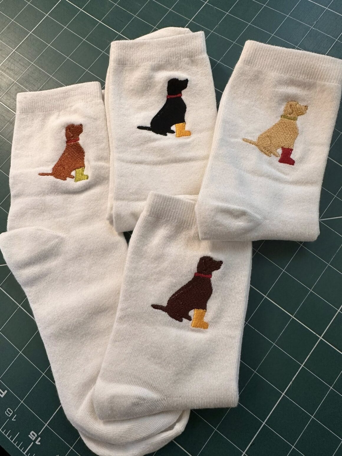 Special edition Ladies ankle Socks by Sarah Cee – Labrador Lifeline